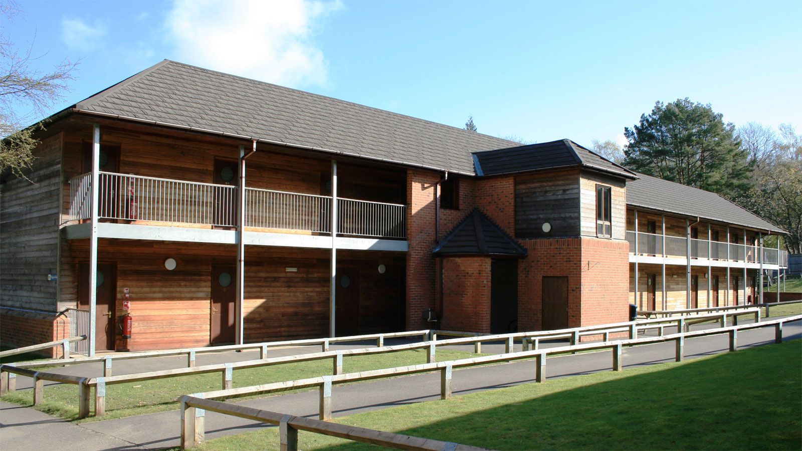 PGL Marchants Hill Adventure nr Surrey | PGL Adventures