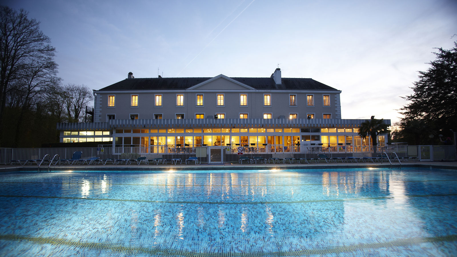 Family Activity Adventure Holidays in Paris at Chateau de Grande Romaine