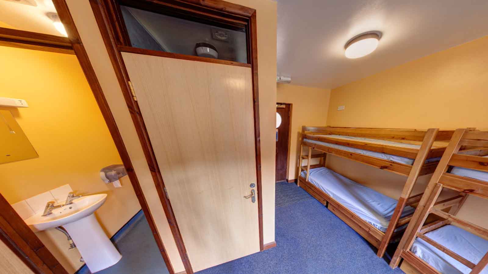 Youth residential centre in Surrey - Marchants Hill