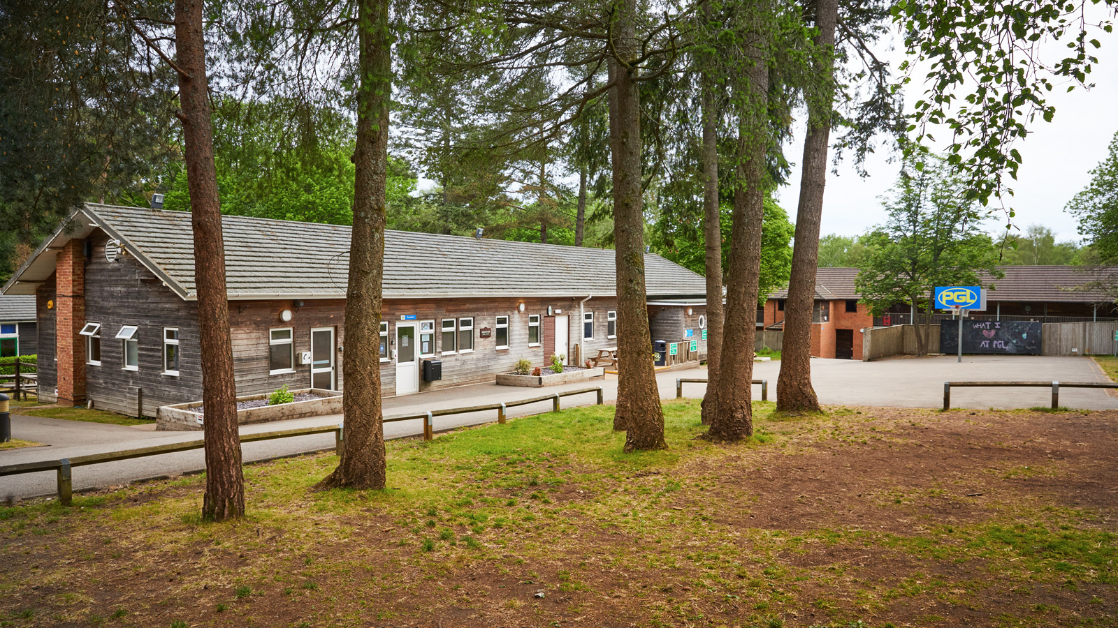 Marchants Hill Adventure Centre, Surrey - Primary School Trips