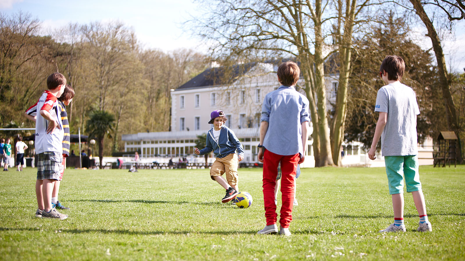 School Trips to Paris at Château de Grande Romaine