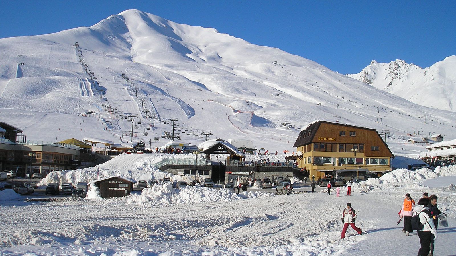 Passo Tonale - Ski Trips for Schools and Groups